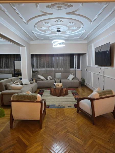 Home Apartment In Maadi -