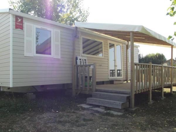 Mobil Home 3 Chambres Avec Terrasse, 6 Personnes - Api-1-52-338 - Hauterives