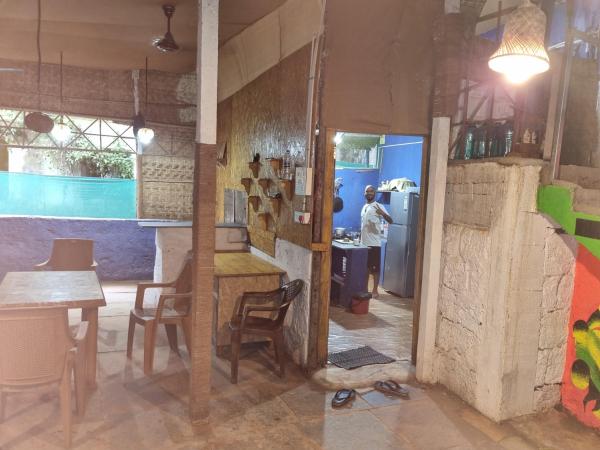 Rose & Lotus Beach Hotel - Goa