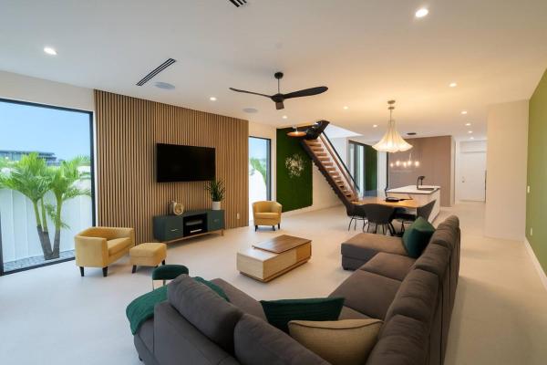 Lux Jungle Haven Close To Port Everglades And Beach - Fort Lauderdale, FL