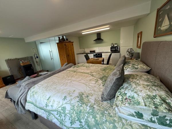 The Studio With Hot Tub In East Budleigh In Beautiful Countryside - Sidmouth