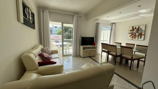 B935 - Apto 3 Quartos Para 07 Pessoas Em Bombinhas - Bombinhas