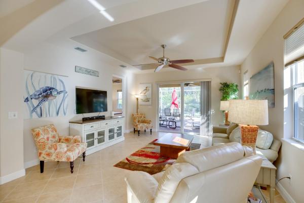 Calming Estero Home W/ Community Pool & More! - Estero, FL