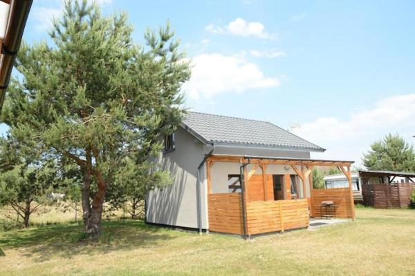 Comfortable Holiday Home, Sauna, Fishing Pond - Ustka