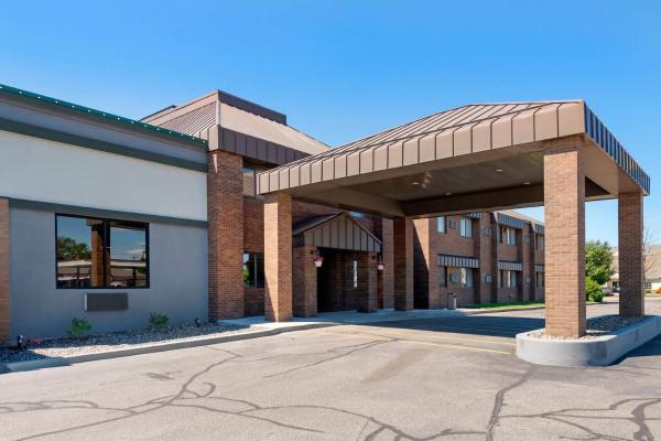 Quality Inn St Cloud West - Cold Spring, MN