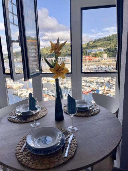 El Puerto De Bermeo - Bermeo