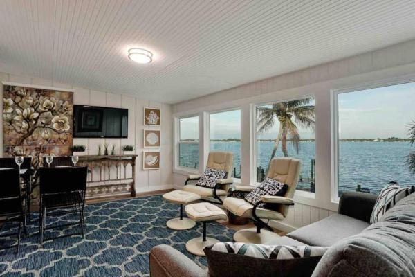 Exceptional Bay Views! - Englewood Beach, Englewood