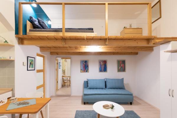 Blue & Wood Loft Stay In Budapest Soul - Budapest