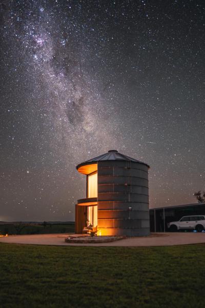 The Silos Accommodation - Junee
