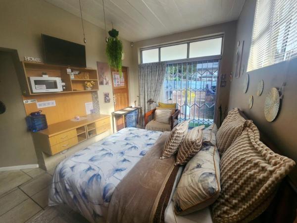 Primrose Accommodation - George