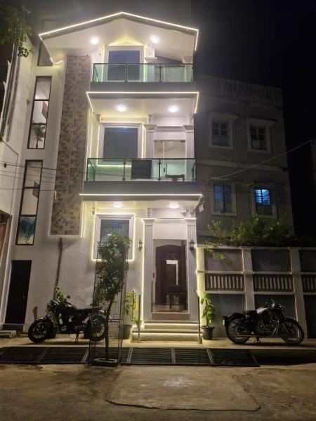 Hotel De Lux Splendid - Puducherry