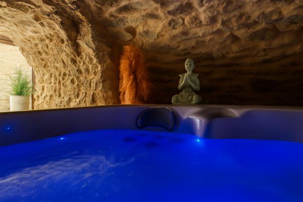 Uzes Côté Village - Chambre D'hôtes - Languedoc-Roussillon