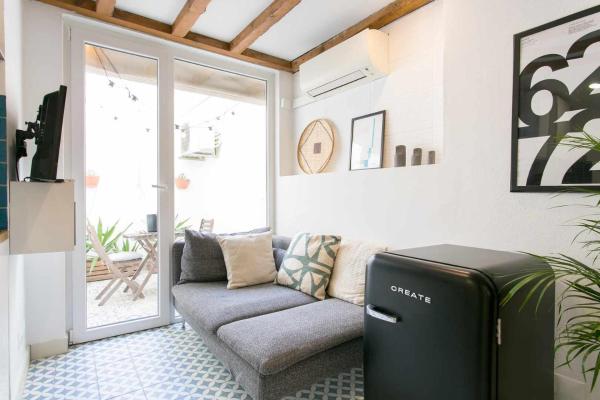 Lx Factory- Modern Studio Com Terraço Privado - Benfica