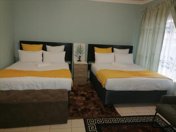 Airport Afriquintus Guest House - Tembisa