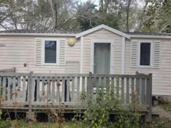 Mobil-home Avec Terrasse - 2 Chambres, Pour 4 Personnes - Api-1-52-625 - Dieulefit
