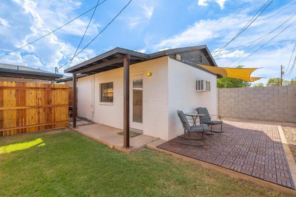 Pet Friendly Close To Asu Private Yard - Tempe, AZ