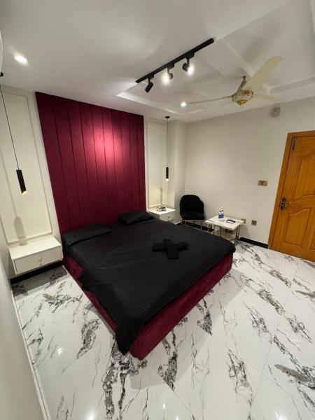 Cozy One-bed Studio Retreat - Pakistan