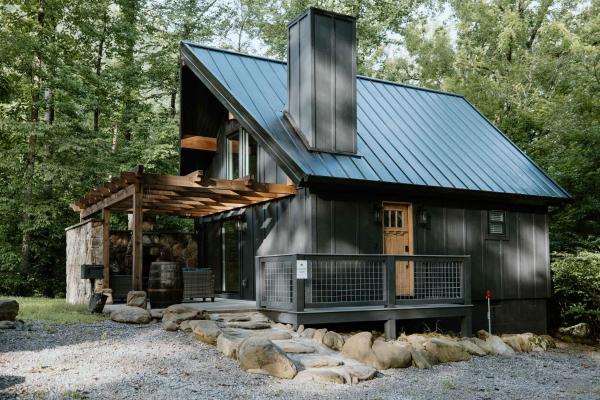 A-frame Home - Cozy And Modern - Smoky Cottage - Cosby, TN