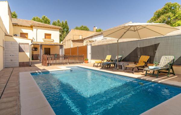 Stunning Home In Fuente Vaqueros - Espagne
