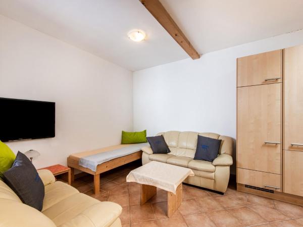Apartment In Aschau Near Kaltenbach Ski Lift - Zillertal, Ravina, Austria