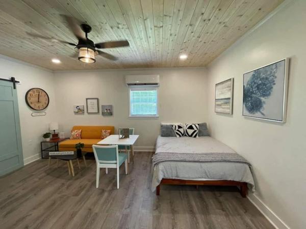 Beautifully Renovated Studio 2 Miles From Marina! - 田納西州