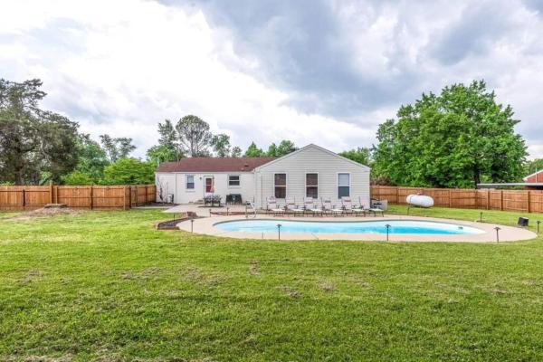 Oasis Of Nashville, With A Pool And Hot Tub ! - Brentwood, TN