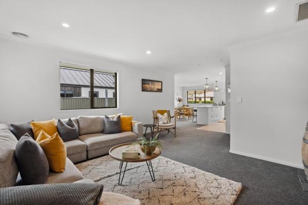 Alpha'n'est - Cromwell Holiday Home - Cromwell