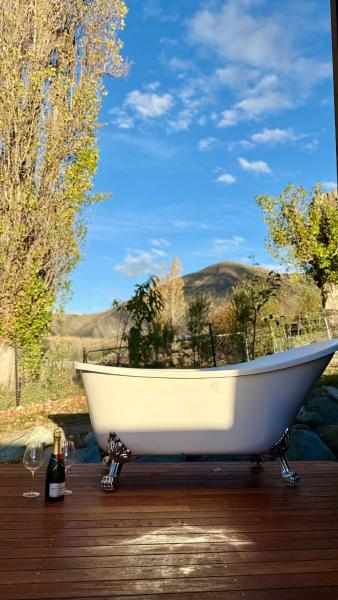 Grace & Rose - Arrowtown