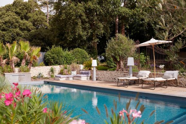 Villa Po'strophe - Bâtiment Classé Avec Piscine - Vallet