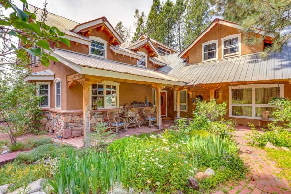 Steps From Natl Forest Creekside Home In Durango - Durango, CO