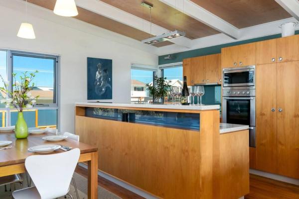 Walk To The Beach - Family Friendly - Wifi - The Tall House - Port Elliot