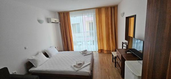 Библиотеката - Pomorie