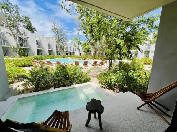Private Pool New Jungle Apartment King Bed Wifi 204 - Paradise Beach
