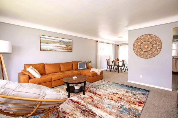 Entire 3 Bed Home In Maple Heights W Ac - 克里夫蘭