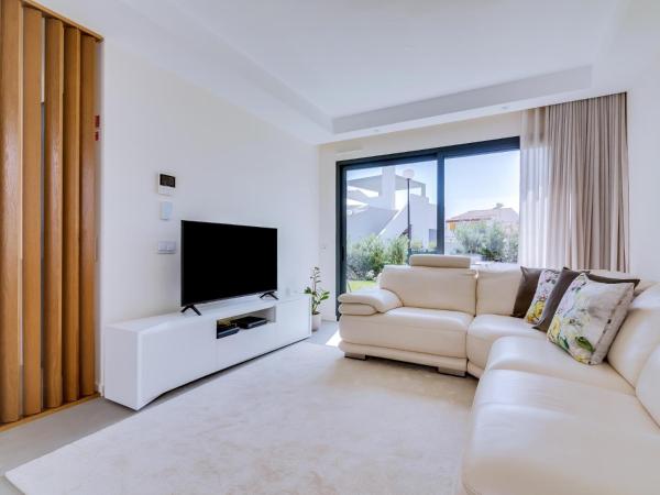 3bdr Premium Villa Country Club Retreat - Quarteira