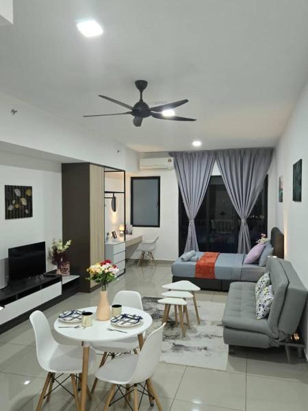 Alinea Suites Service Near By Shah Alam - Shah Alam