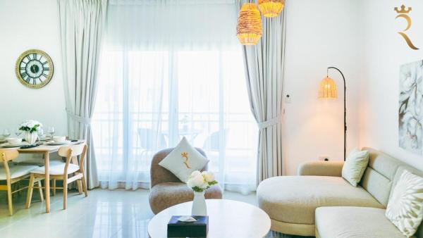 Classic Roxen 1br Al Reef Comfort Pool - Abu Dhabi