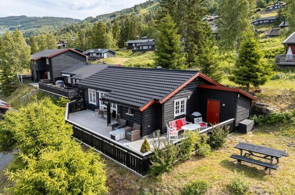 Sørlia Hytte - Norway