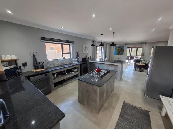 The Goose Guesthouse - Dullstroom