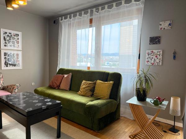 Artist's Apartment In Prishtina - Kosovo