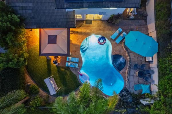 Home In Benavente Pl - San Diego, CA