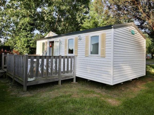 Mobil Home Confortable Avec Terrasse Pour 5 Personnes - Api-1-52-456 - Aizenay