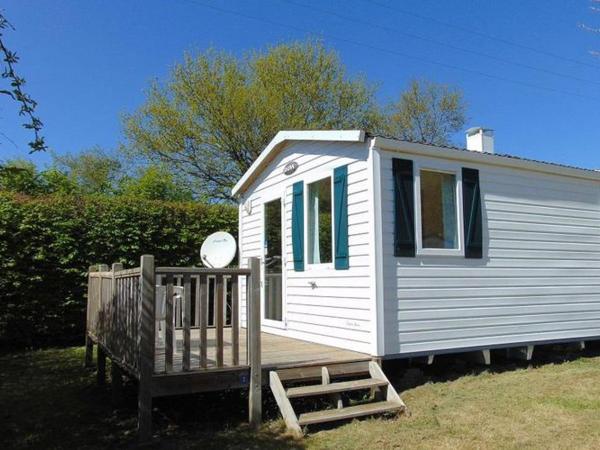 Mobil-home Cosy Avec Terrasse à Avrillé - Api-1-52-490 - Moutiers-les-Mauxfaits