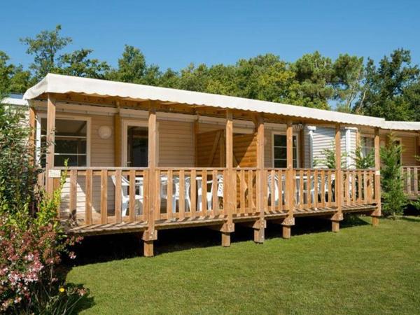 Mobil-home à Royan - Confort Pour 2 Personnes Avec Terrasse - Api-1-52-230 - Saujon