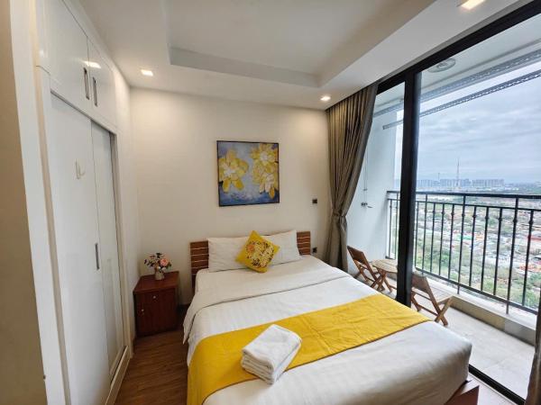 Luxury Studio Apt 25' To Airport, Gym, Swimming Pools - Rusia