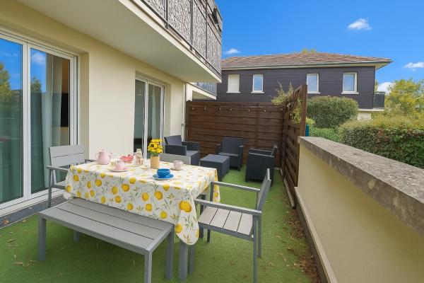Cocon à Deux Pas De Disney Avec Terrasse - Chessy