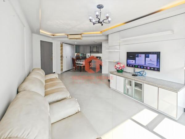 Large & Strategic 3br Taman Rasuna Apt Pool - Jakarta