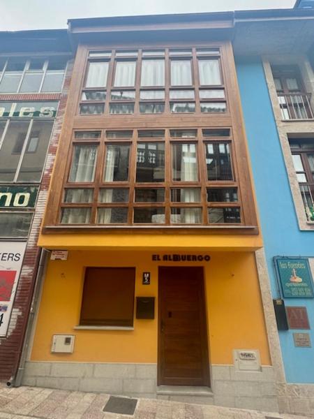 El Albuergo - Llanes