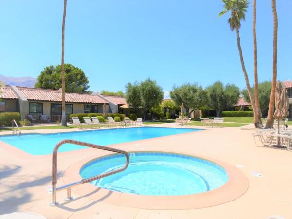 Midtown Mid-century Hideaway - Palm Springs, CA
