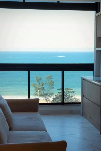 Apartamento Vista Para Praia Com 3 Quartos - Vila Velha